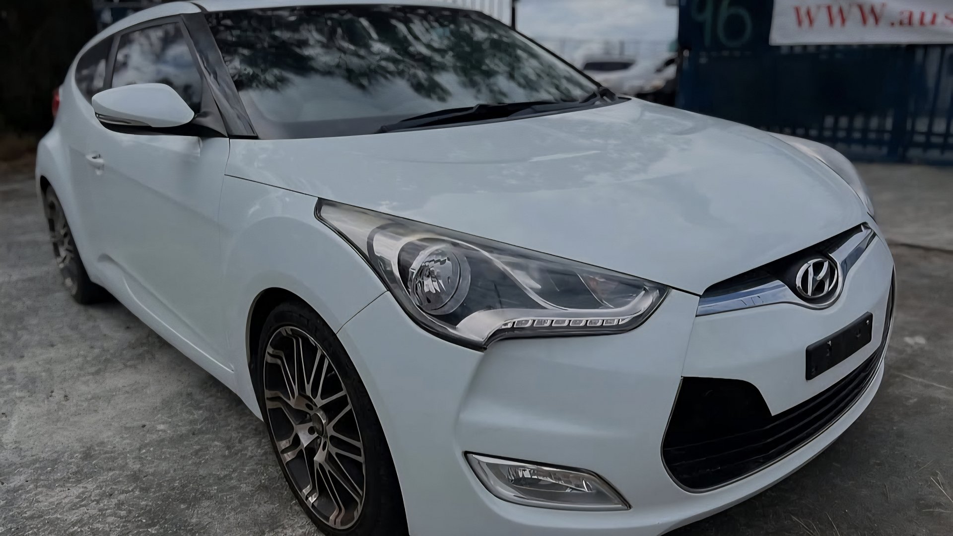 2012 Hyundai Veloster SR TURBO | Aussie First Car